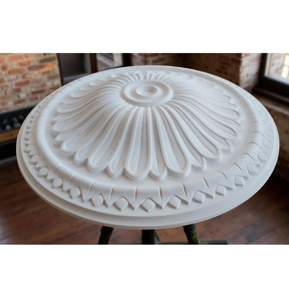 Classic Medium Size Polyurethane Ceiling Rose - 38 cm Diameter